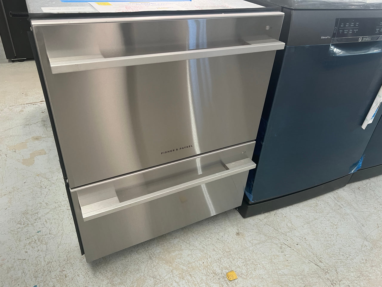 Factory second Fisher & Paykel Double Dishdrawer DD60DDFX9 | Second ...